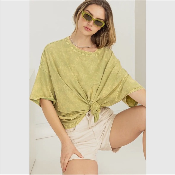 Double Zero | Tops | Pale Olive Oversized Fit Tee | Poshmark
